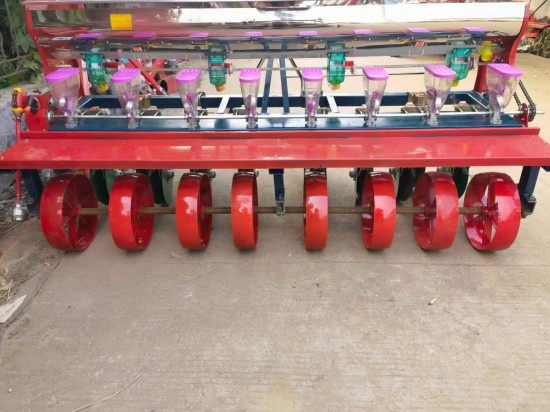 8 Rows Vegetable Planter for Farm